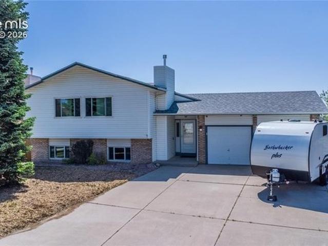 8040 Woody Creek Dr, Colorado Springs, CO 80911