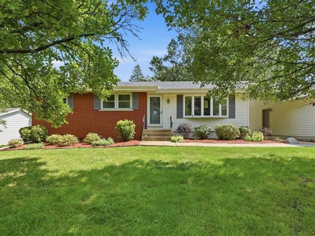 8041 Rhode Ct, Dyer, IN 46311