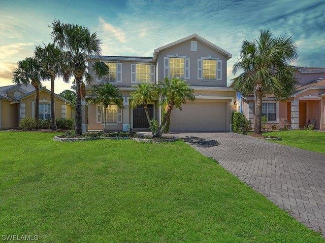 8042 Silver Birch Way, Lehigh Acres, FL 33971