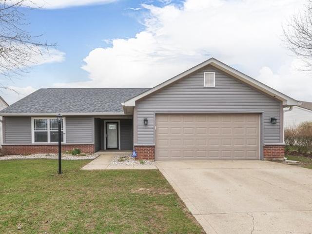 8042 Southern Trails Pl, Indianapolis, IN 46237