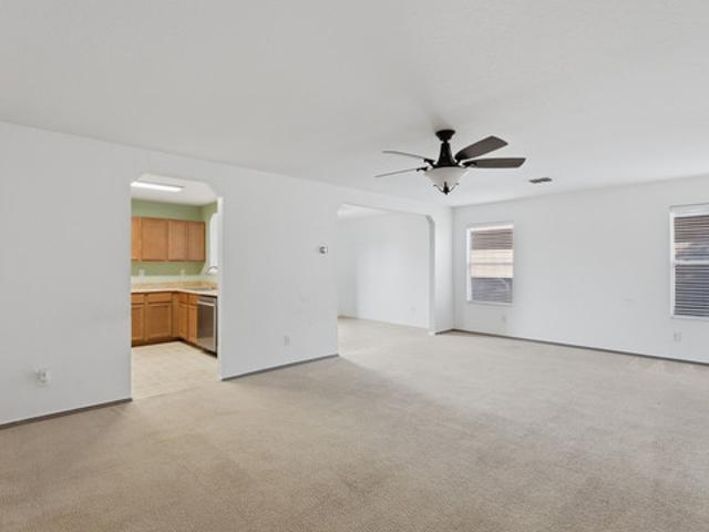 8043 Willow Country