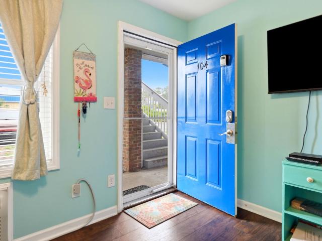 804 12th Ave. S 104