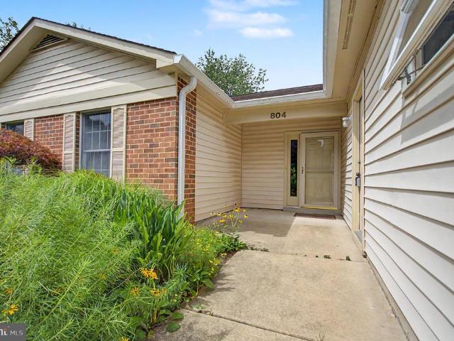 804 Coxswain Way