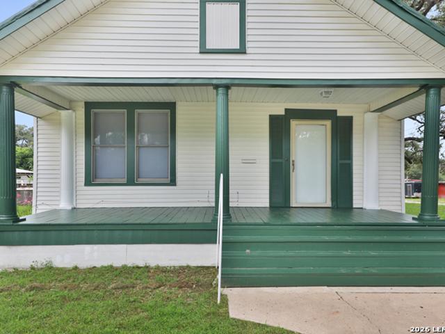 804 Commerce St