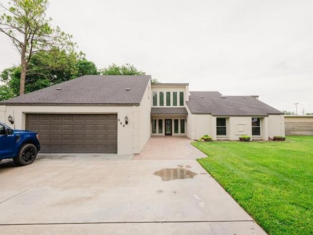 804 Claymoor Dr, Odessa, TX 79764
