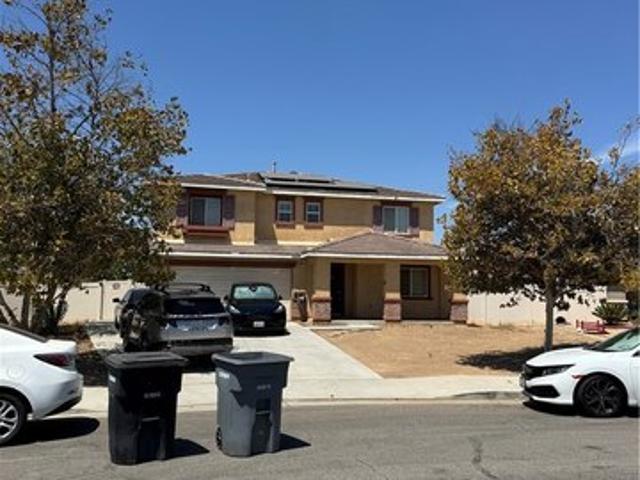 804 Amadova Dr, Perris, CA 92571