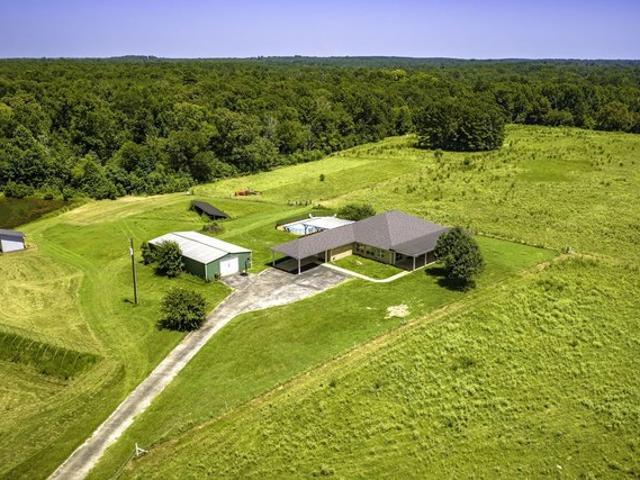 804 An County Road 164, Elkhart, TX 75839