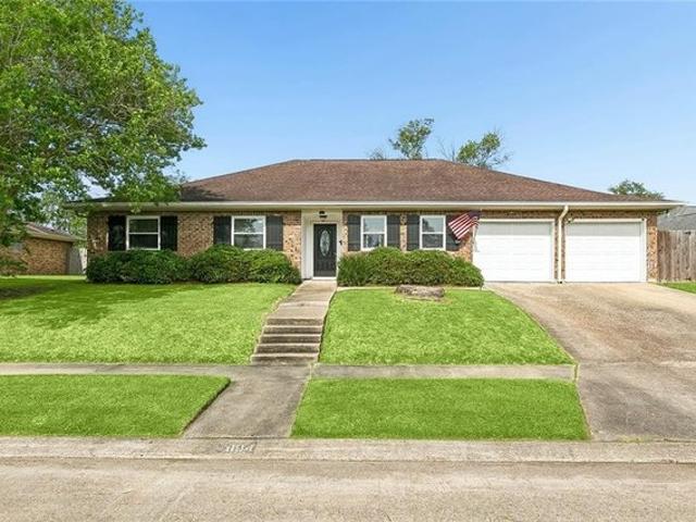 804 Glencove Ln, Terrytown, LA 70056