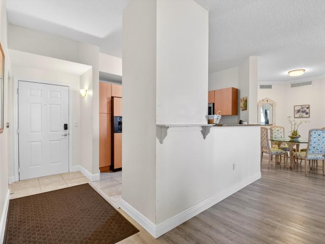 804 E Windward Way, Unit 612, Lantana, FL 33462 | MLS #R11169 | Compass