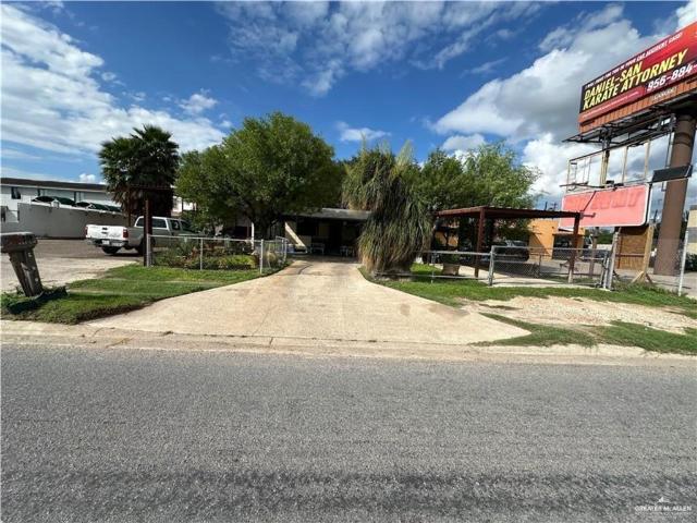 804 E Frontage Road E