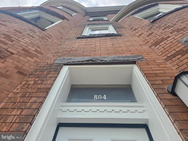 804 E North Avenue