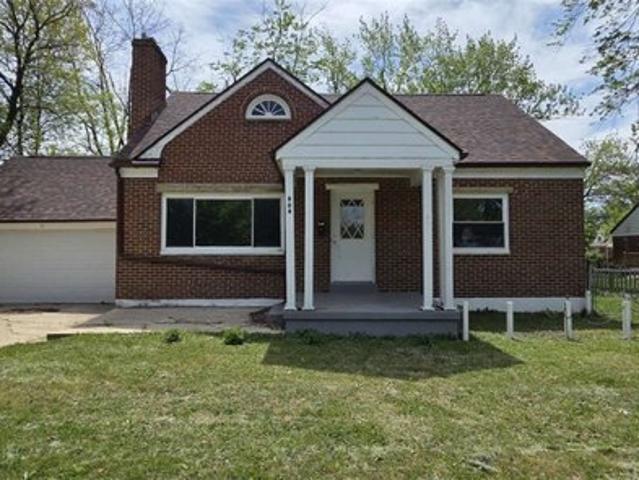 804 E Stroop Rd, Dayton, OH 45429