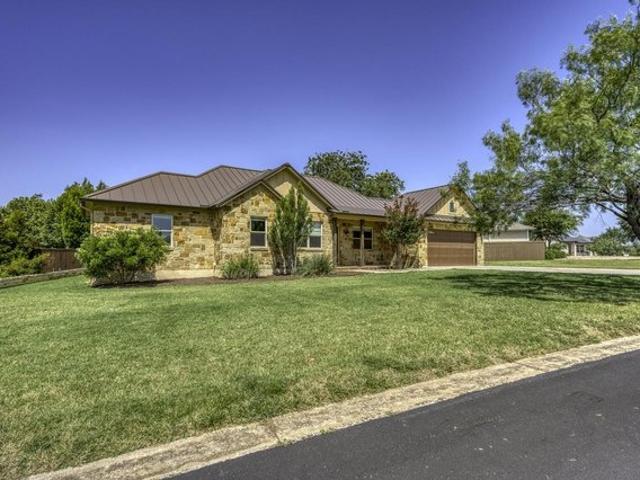 804 Four Oaks, Marble Falls, TX 78654