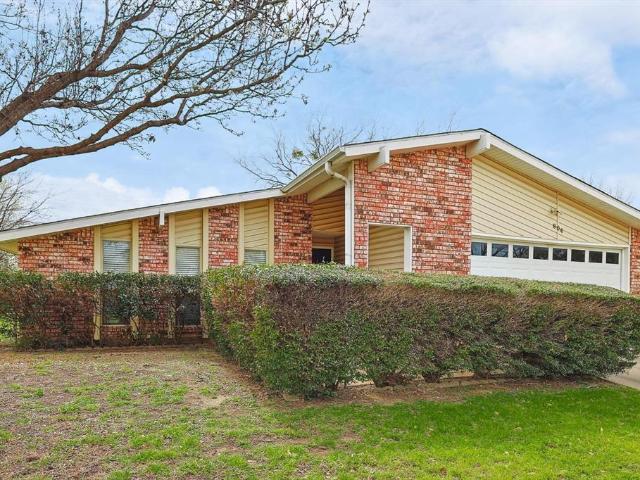 804 Forest Glen Drive
