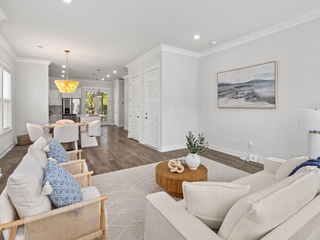 804 Kings Oak Court 1