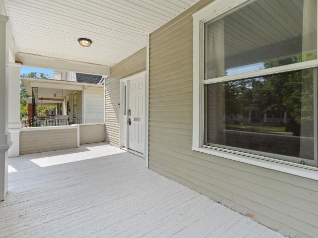 804 Kinnaird Avenue