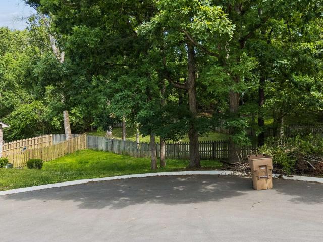 804 Harpeth Trace Pl