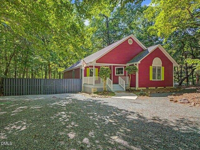 804 Highland Trl, Chapel Hill, NC 27516