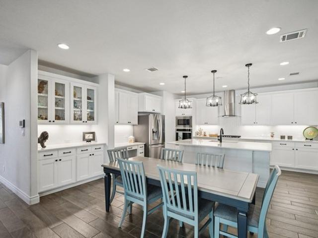 804 Indian Hawthorne Dr, Georgetown, TX 78628