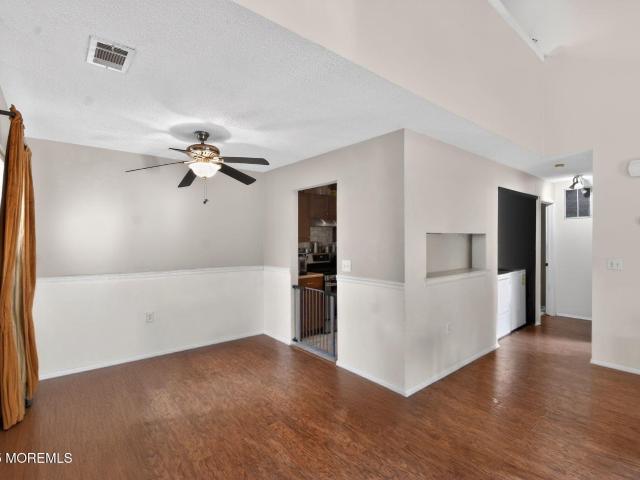 804 Ivy Court