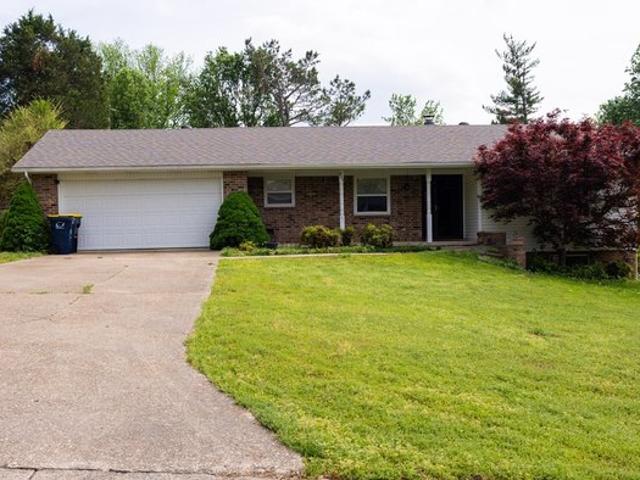 804 Oriole Dr, Harrison, AR 72601
