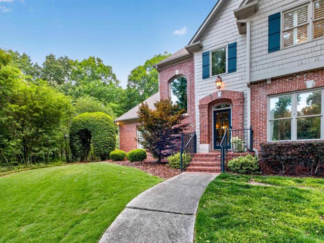 804 Lake Colony Circle