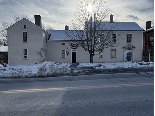 804 Main St, Ashby, MA 01431