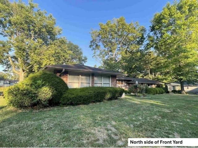 804 N 22nd St, Murphysboro, IL 62966