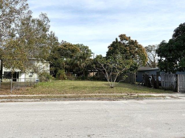 804 N 22nd St, Fort Pierce, FL 34950