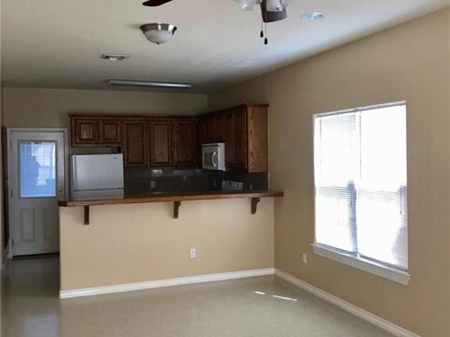 804 N Taylor Road 17