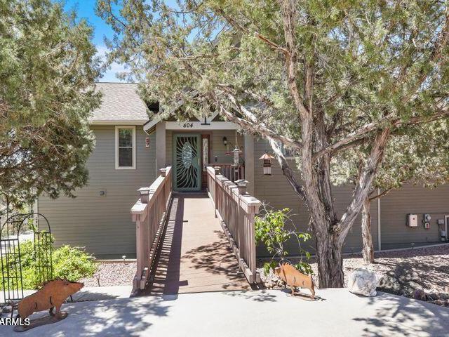 804 n elk horn circle
