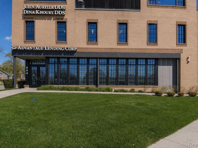 804 N Main Street # 3A