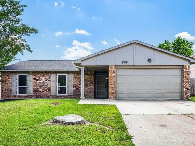 804 Netherland Dr, Arlington, TX 76017