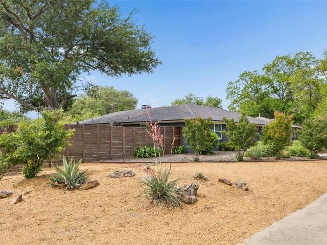 804 S Weatherred Drive