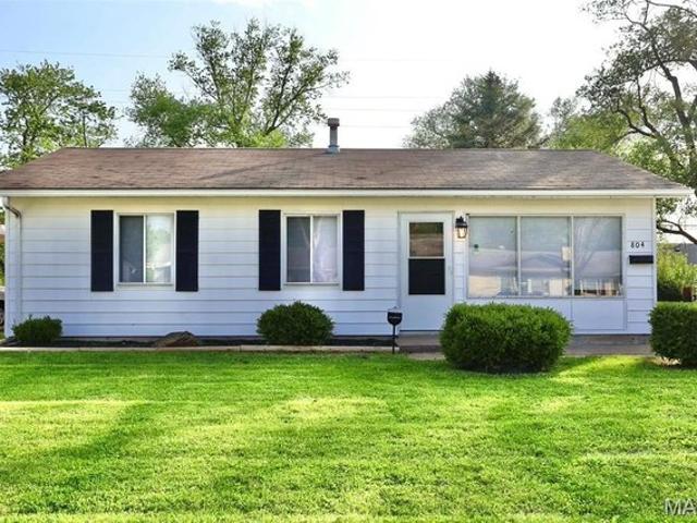 804 Saint Thomas Ln, Cahokia, IL 62206