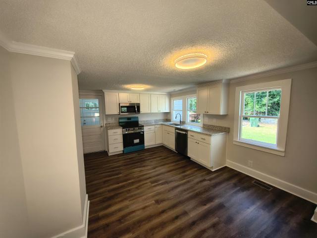 804 Sandfield Road