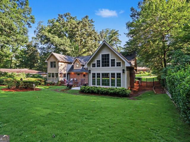 804 Pinetree Drive