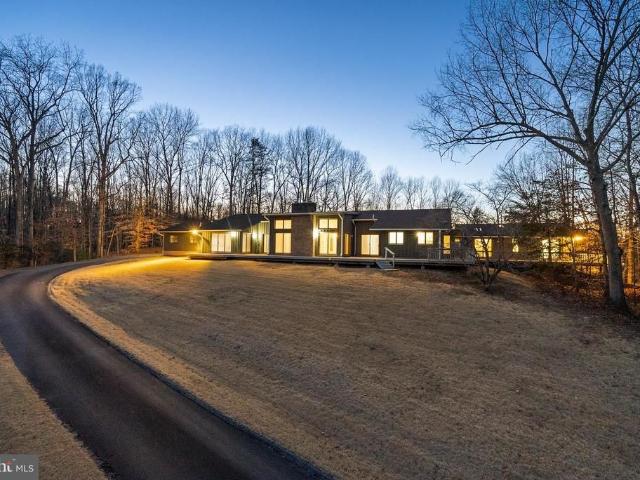 804 Princess Anne Street, Fredericksburg, US, VA