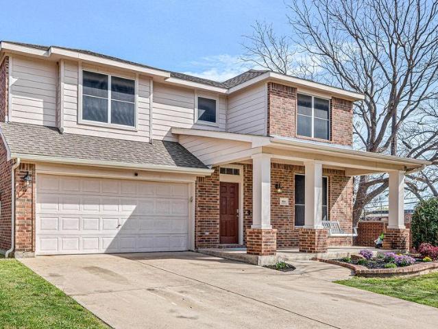 804 Ridge Point Dr, Grand Prairie, TX 75052 | MLS #21214 | Compass
