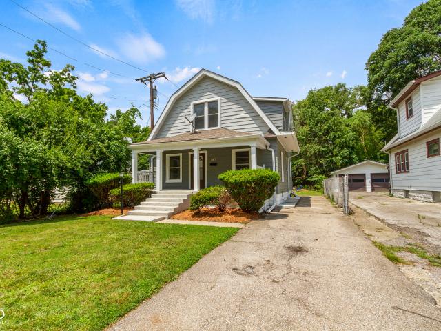 804 W 42nd Street