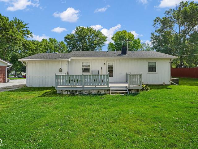 804 W Walnut Drive