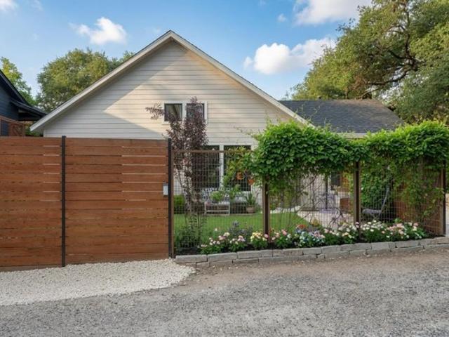 804 W Annie St Unit 2, Austin, TX 78704