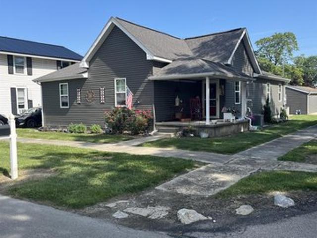 804 W Race St, Portland, IN 47371