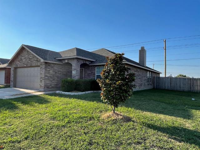 804 White Fields Way, Arlington, TX 76002 | MLS #21195 | Compass