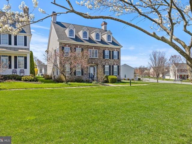 804 Wren Ln, Cochranville, PA 19330