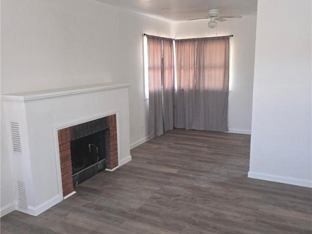 804 Valley Ave
