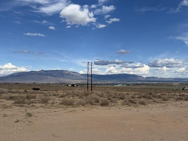 804 Villa Rd SE, Rio Rancho, NM 87124