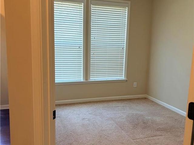 804 Village field ct