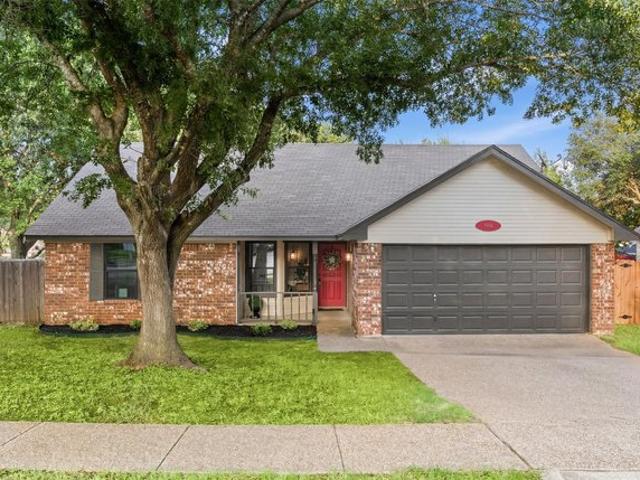 804 Virginia Blvd, Midlothian, TX 76065