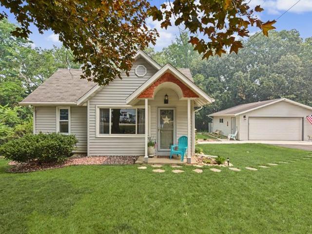 8055 Monroe St, Burlington, WI 53105